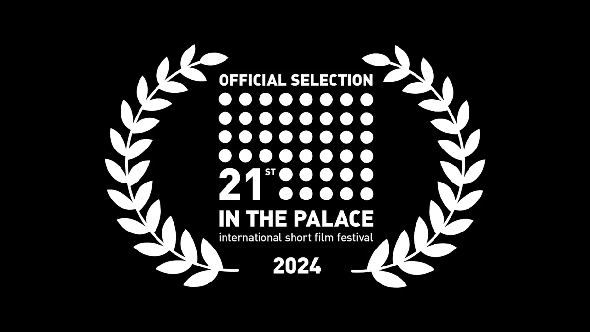 IN THE PALACE Official selection